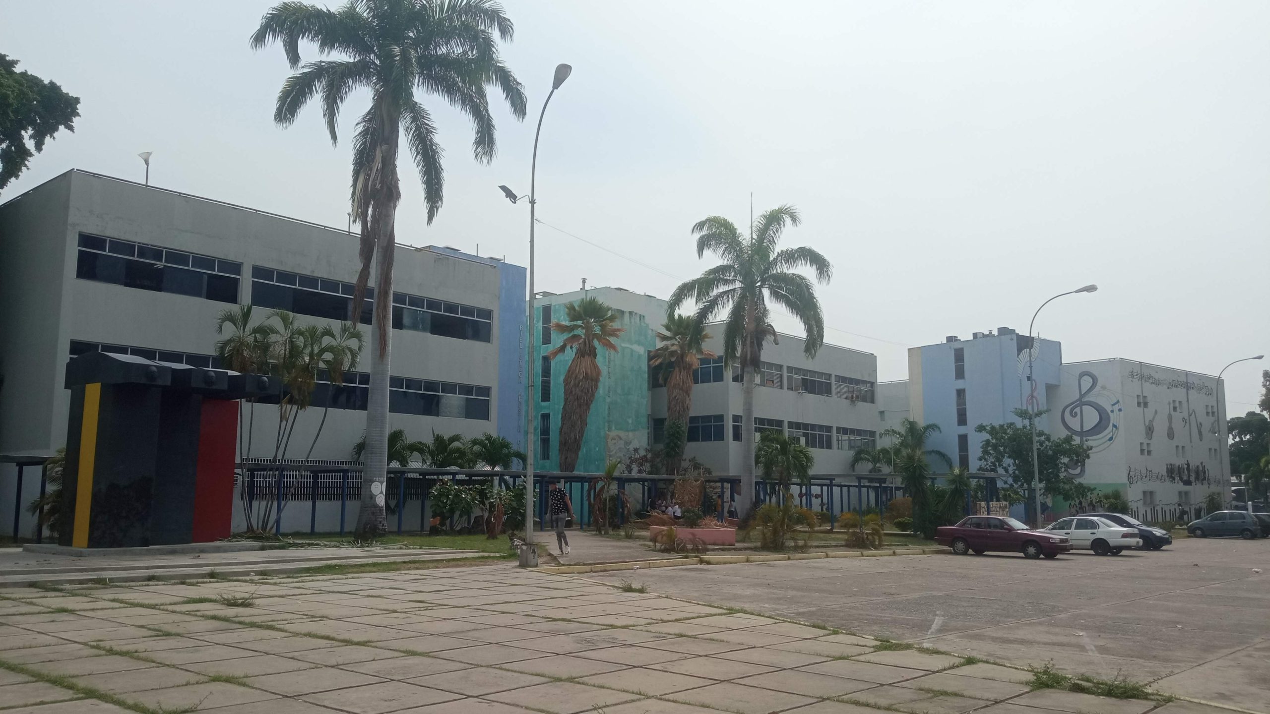 Biblioteca Pública Central Agustín Codazzi - Ávimont