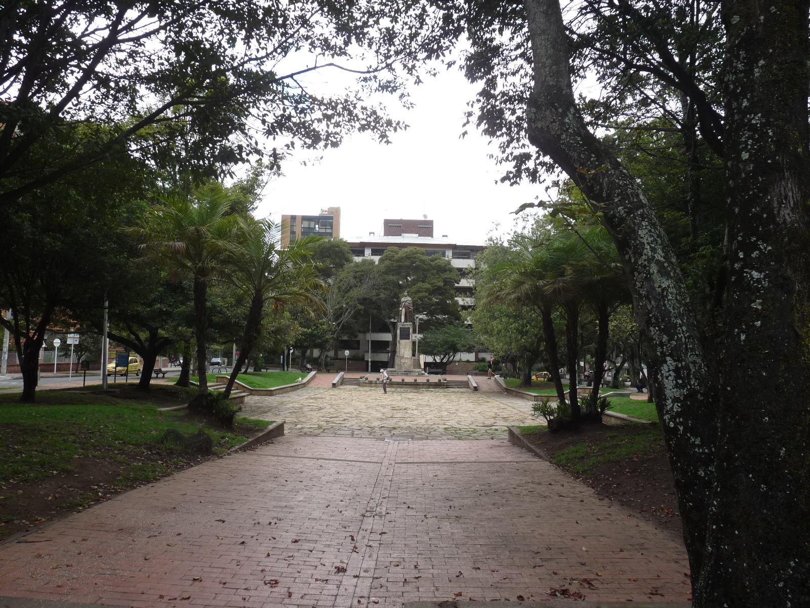 Plaza El Espartillal o Parque de México - Ávimont