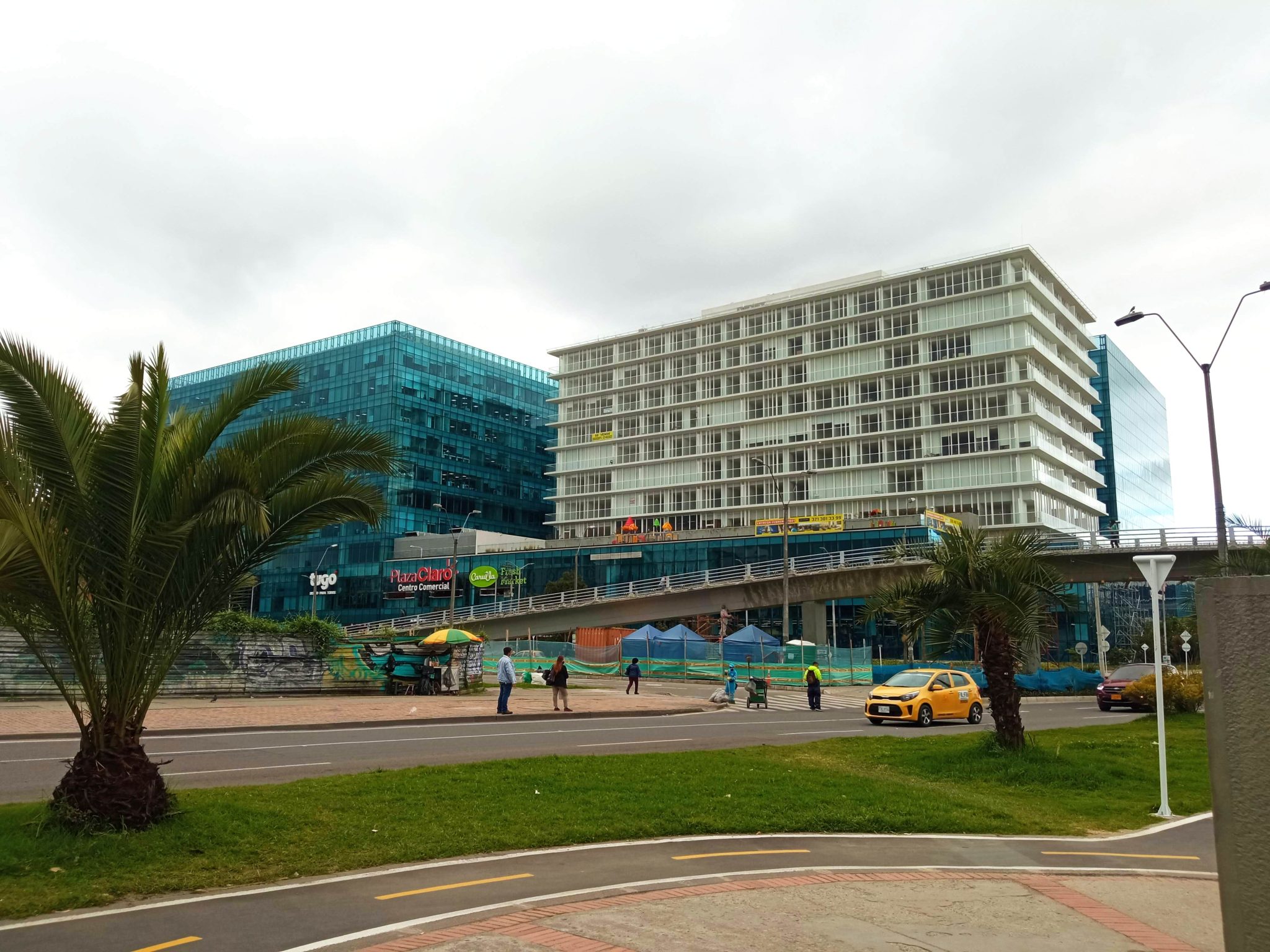 Centro Comercial Plaza Claro de Bogotá - Ávimont